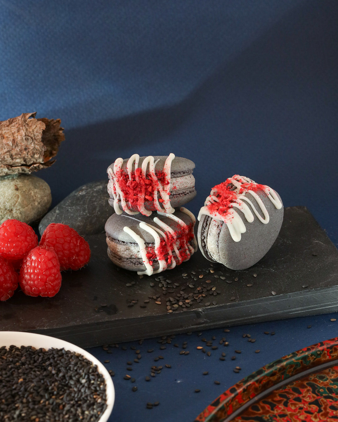 Gourmet Macarons Online - Custom Printed or Classic Boxes | Macadons